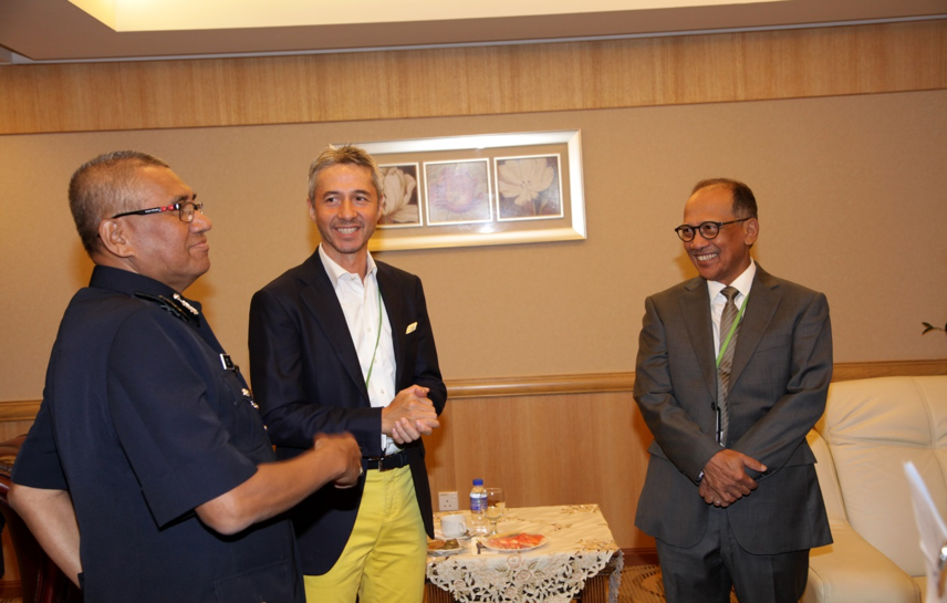 A JOIN COURTESY CALL FROM PERSATUAN INSURANS AM MALAYSIA (PIAM) AND ...